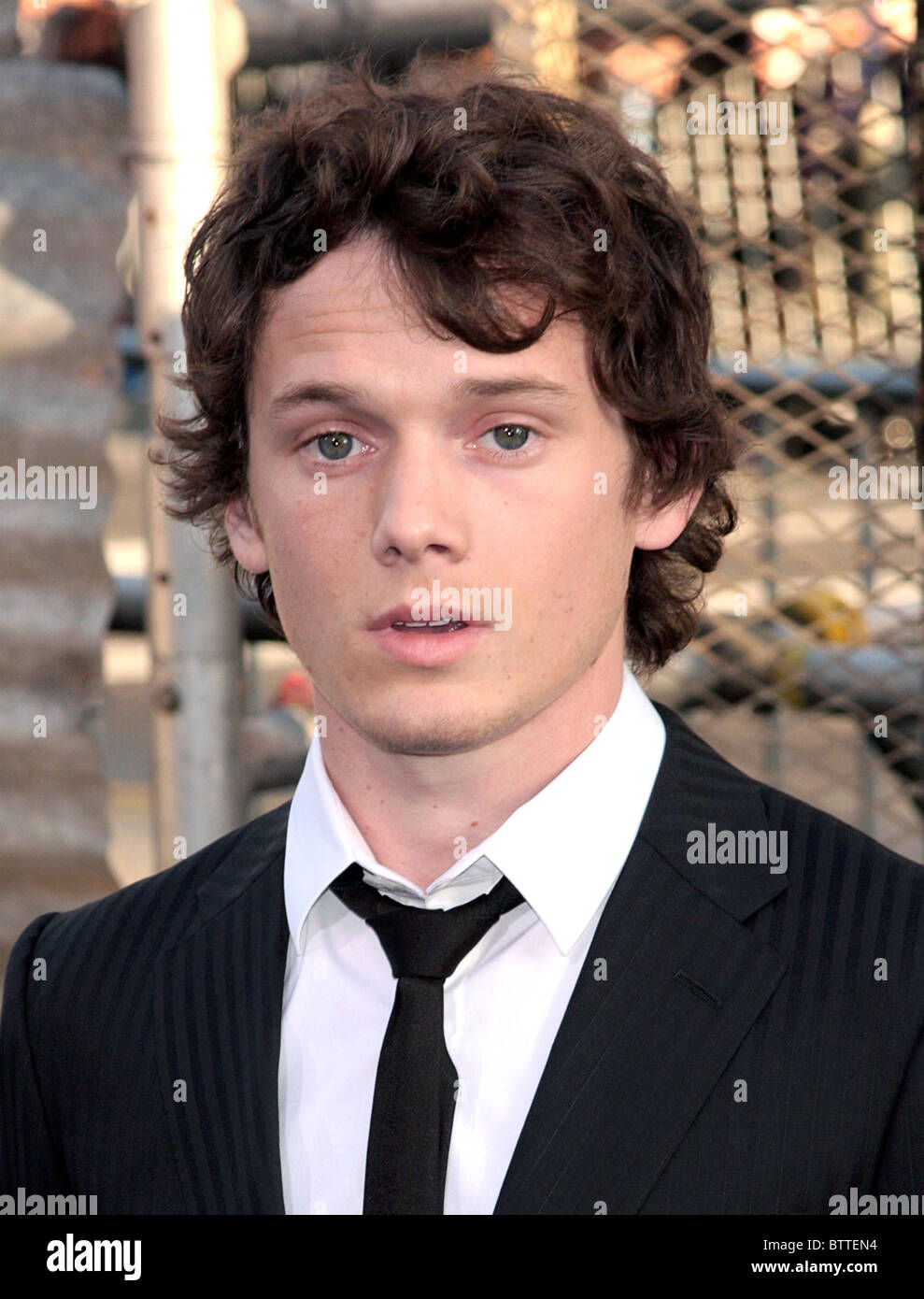 TERMINATOR SALVATION Premiere Stock Photo - Alamy