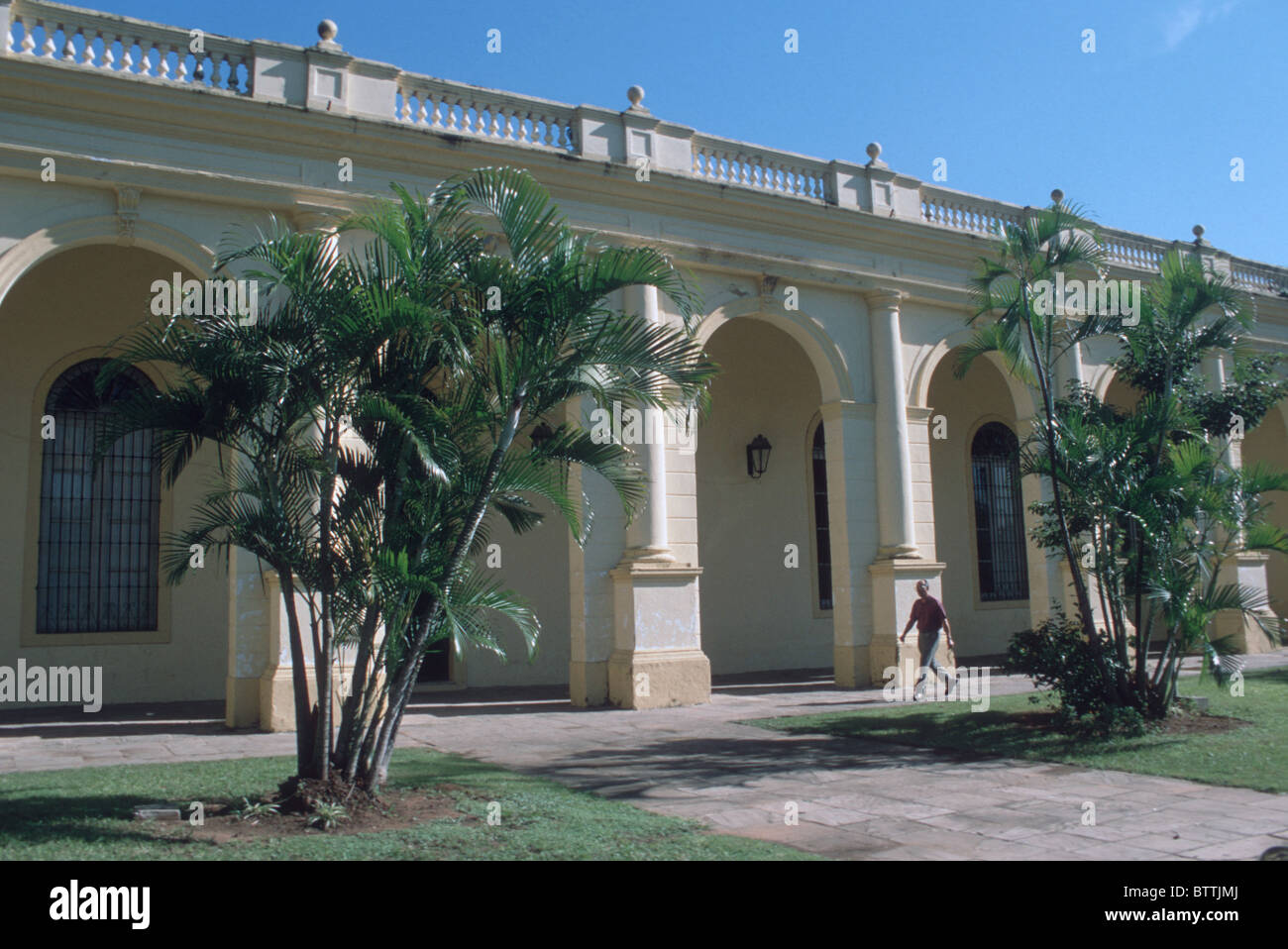 PARAGUAY COLONIAL BUILDING IN ASUNCION Stock Photo - Alamy