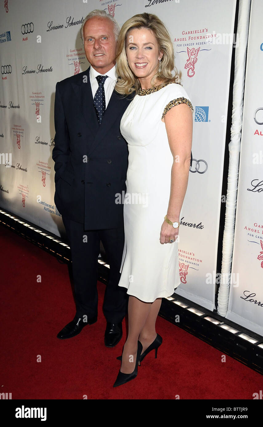 The 2009 Angel Ball Stock Photo - Alamy
