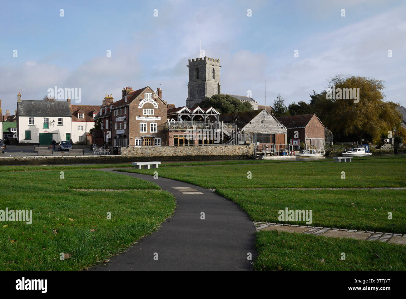 The old granary wareham hi-res stock photography and images - Alamy