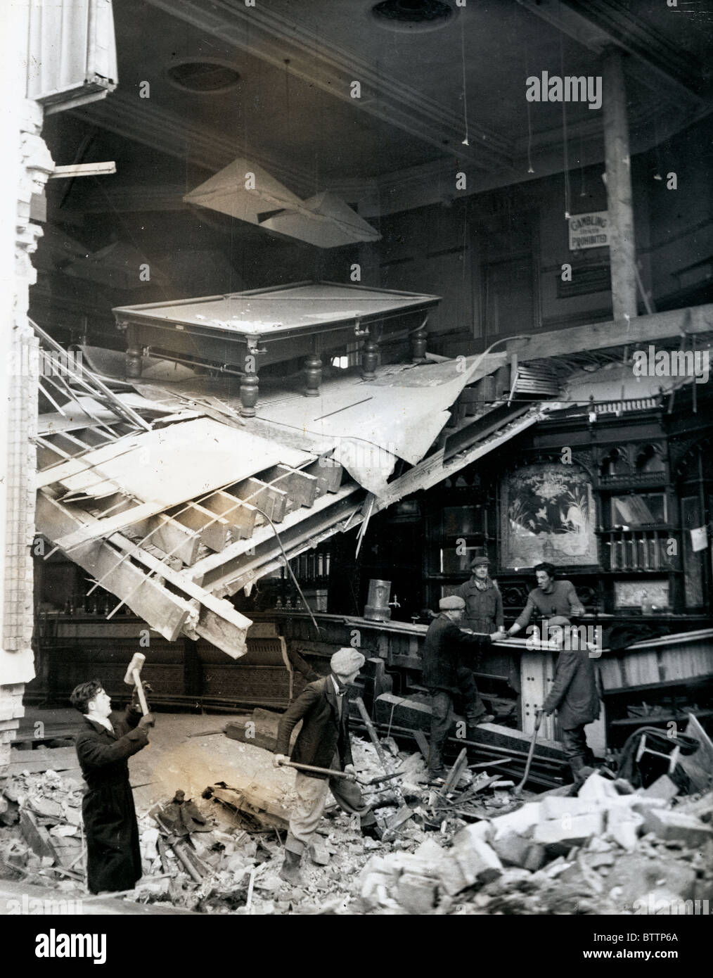 Bomb birmingham ww2 hi-res stock photography and images - Alamy