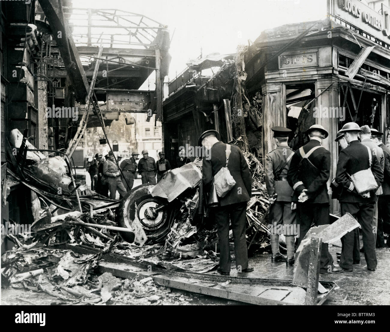 Ww2 london bomb damage hi-res stock photography and images - Alamy