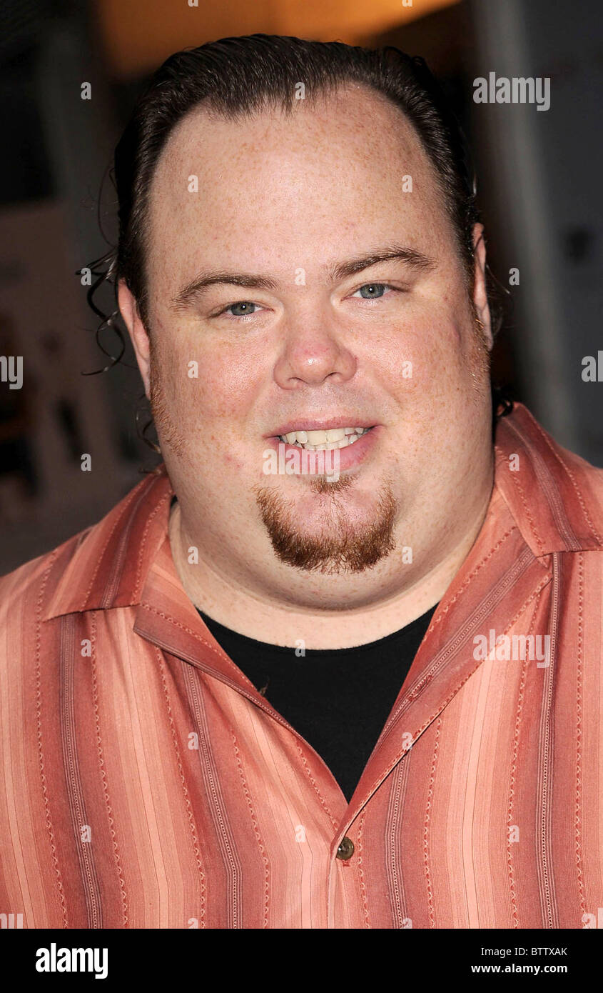 Devin ratray hi-res stock photography and images - Alamy