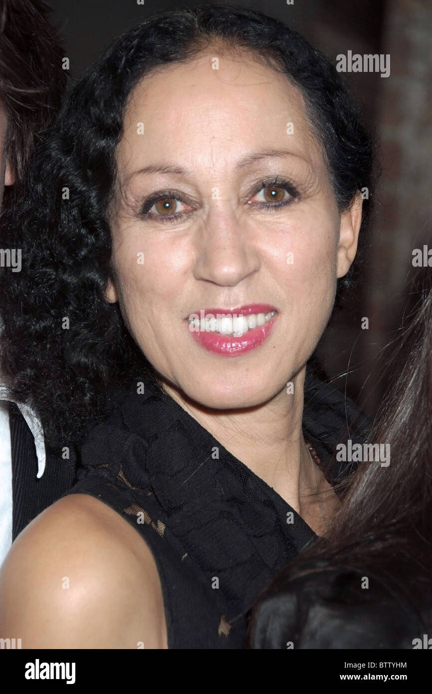 Pat cleveland hi-res stock photography and images - Alamy