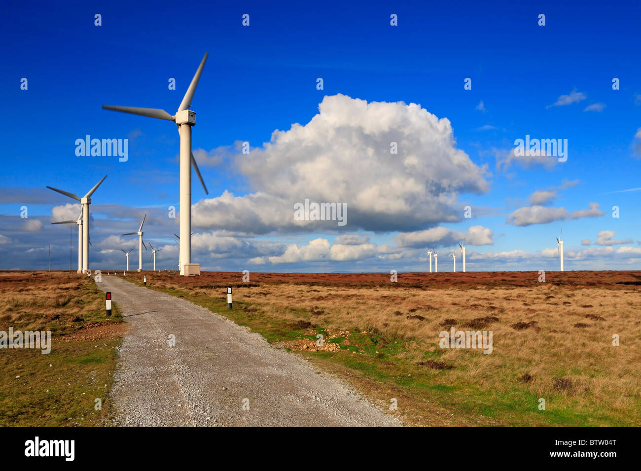 Ovenden moor wind farm wind turbine hi-res stock photography and images ...