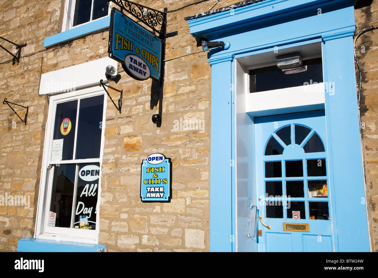 Fish and Chip Shop Richmond North Yorkshire England Stock Photo - Alamy