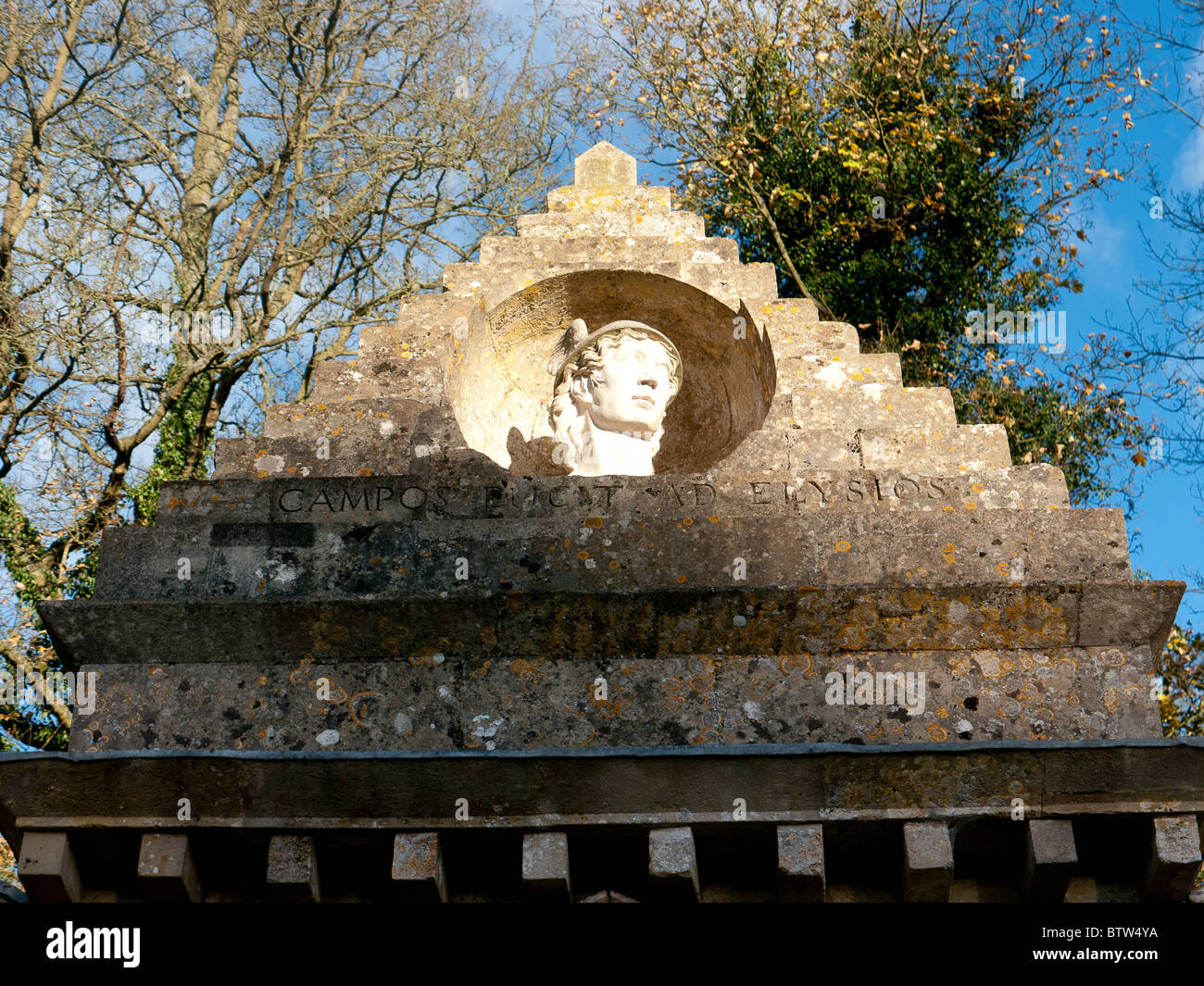 Stowe temple of worthies hi-res stock photography and images - Alamy