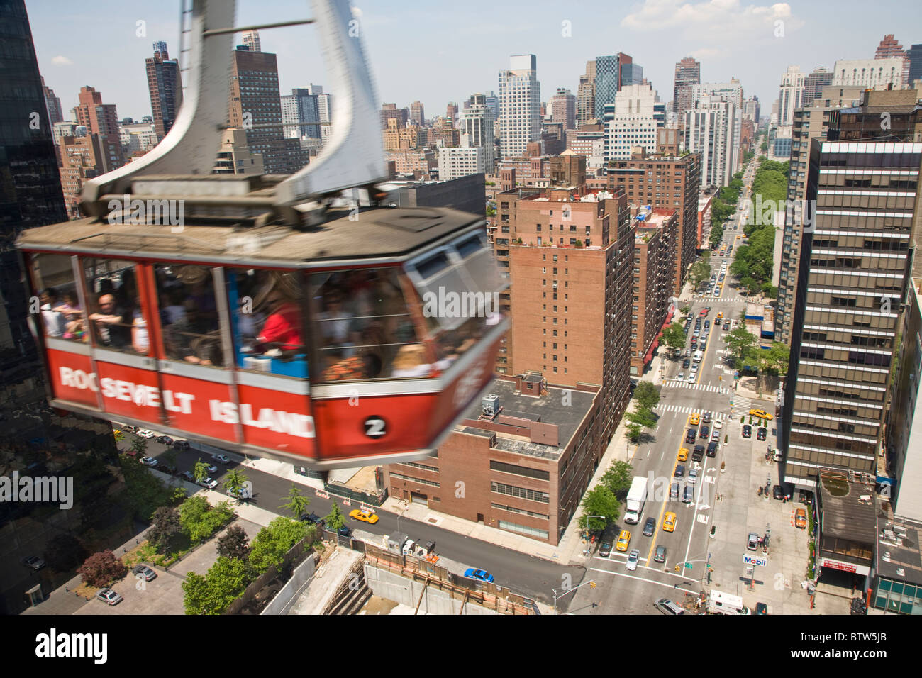 View from Roosevelt Island Aerial Tramway Stock Photo - Alamy