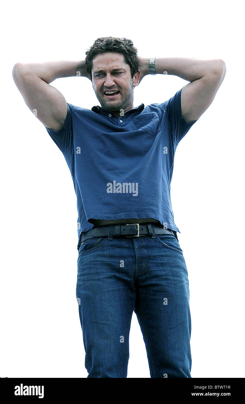 Gerard Butler on Film Shoot for BOUNTY in New York City Stock Photo - Alamy