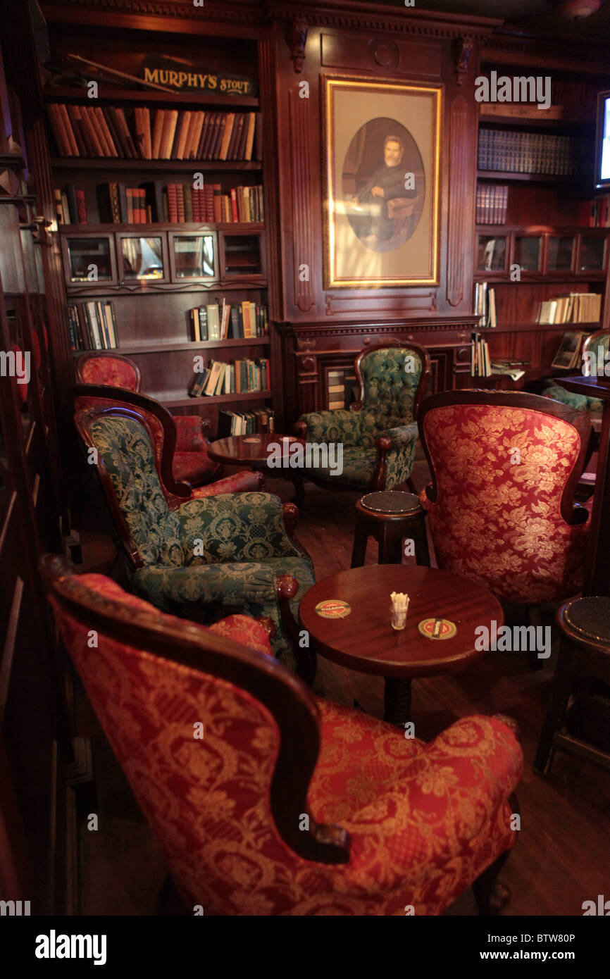 Interior of an Irish style pub Stock Photo - Alamy