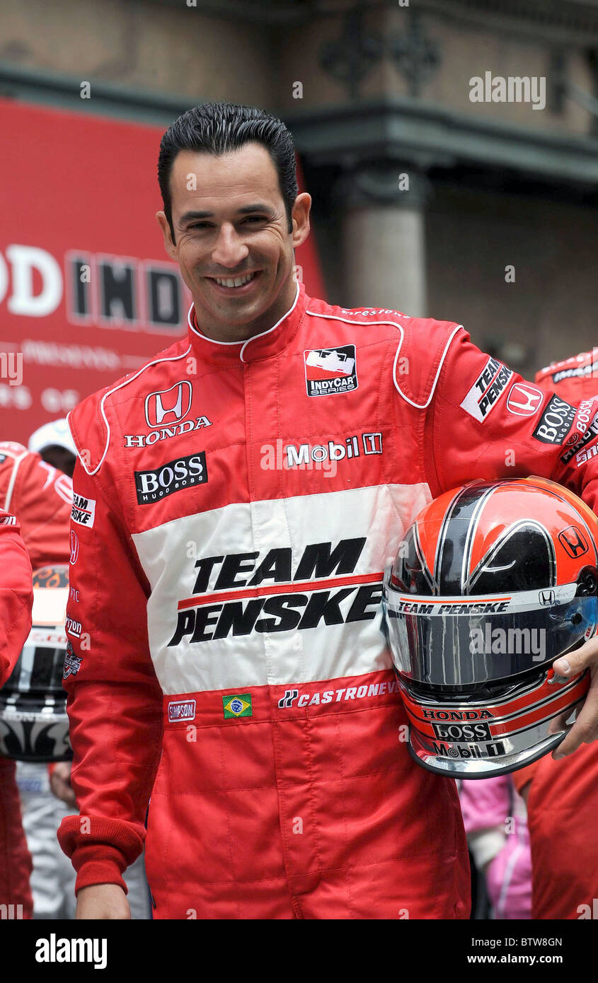 The 2009 Indianapolis 500 Race Car Drivers Line-Up Stock Photo - Alamy