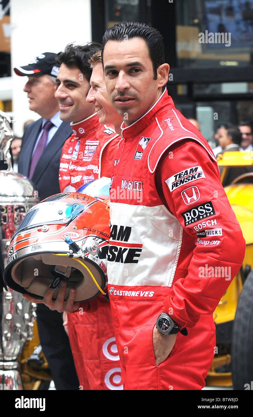 The 2009 Indianapolis 500 Race Car Drivers Line-Up Stock Photo - Alamy