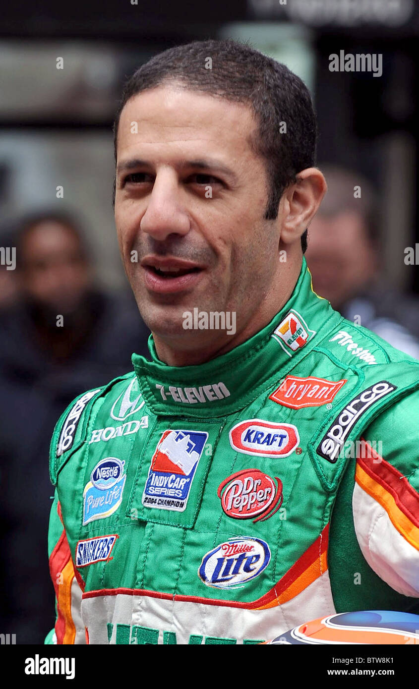 The 2009 Indianapolis 500 Race Car Drivers Line-Up Stock Photo - Alamy