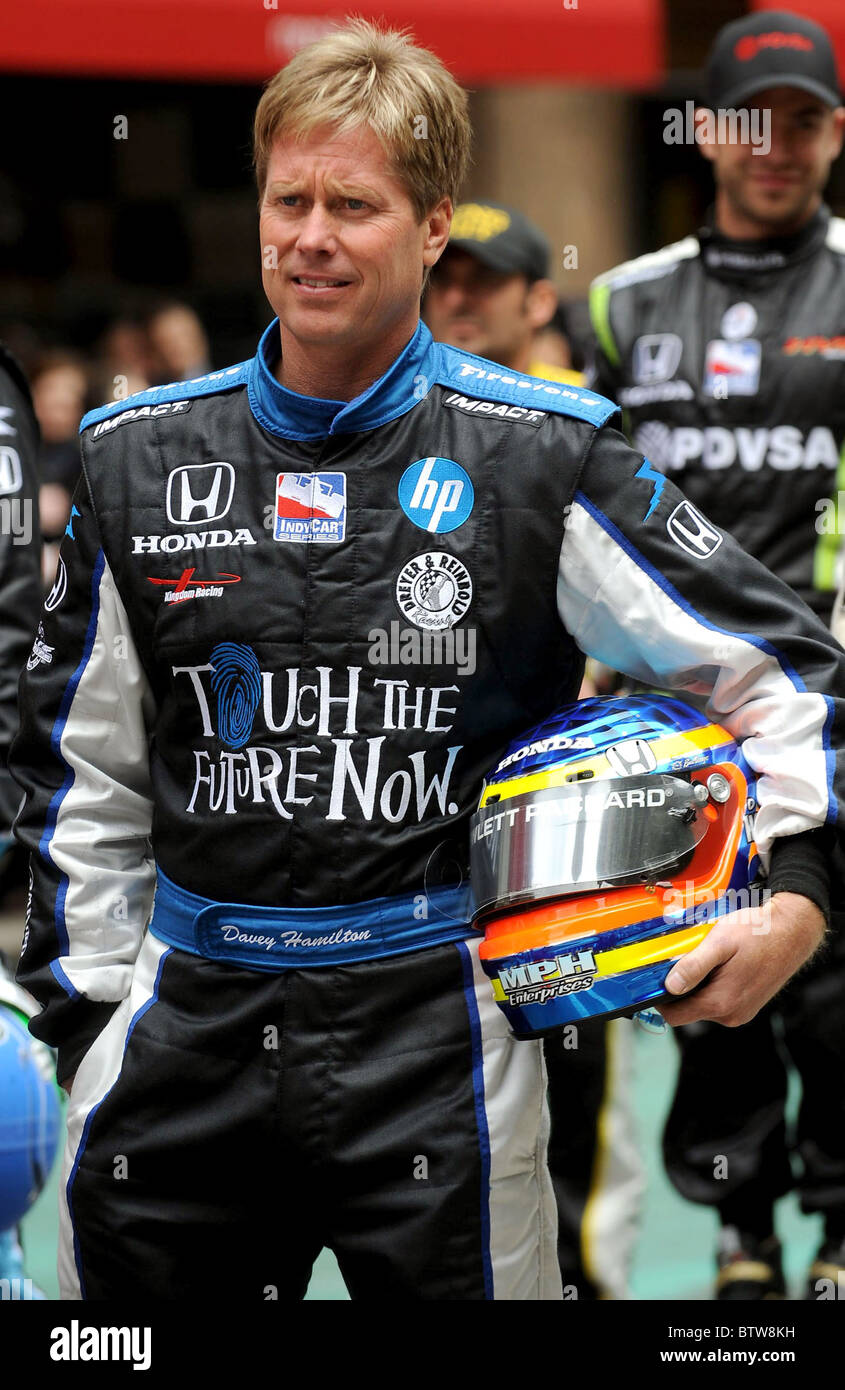 The 2009 Indianapolis 500 Race Car Drivers Line-Up Stock Photo - Alamy