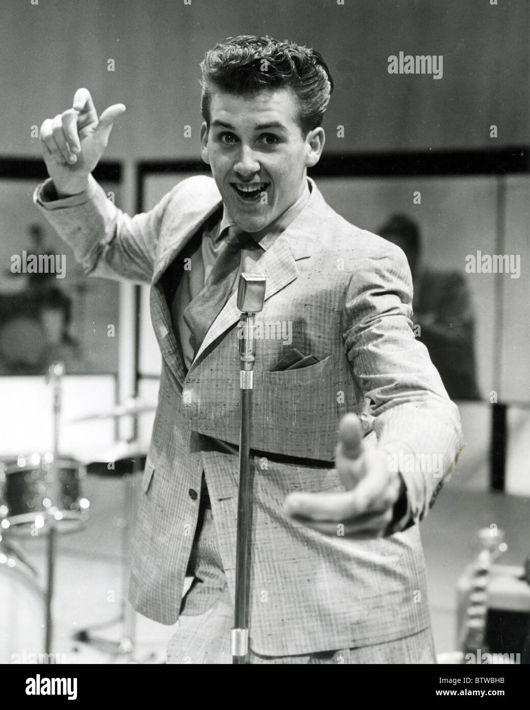 Vince eager uk rock singer hi-res stock photography and images - Alamy