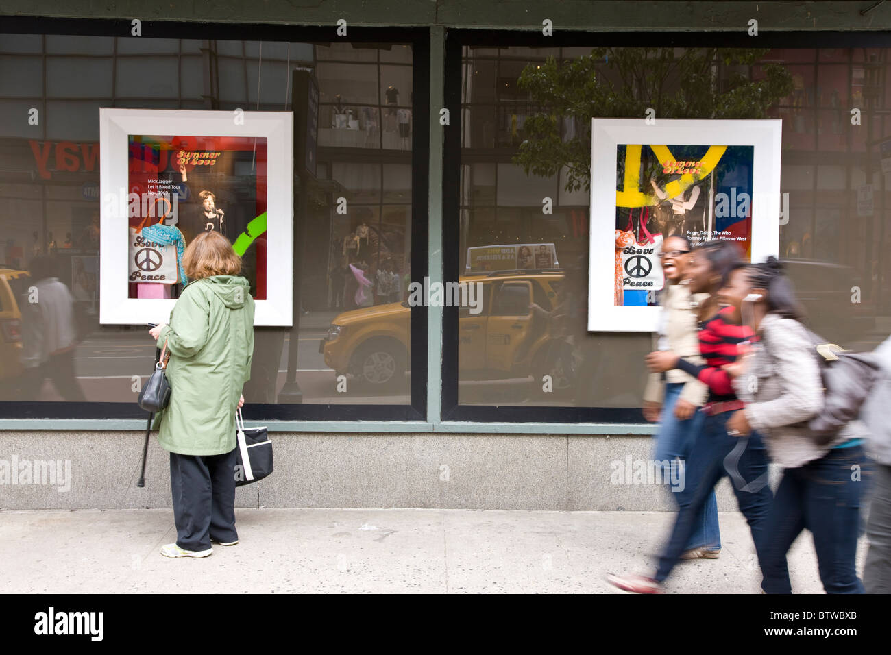 Rowland hussey macy hi-res stock photography and images - Alamy