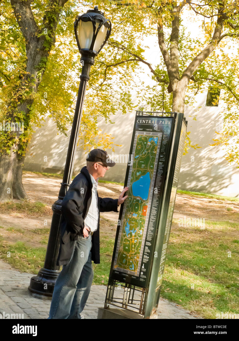 Park map and information notice hi-res stock photography and images - Alamy