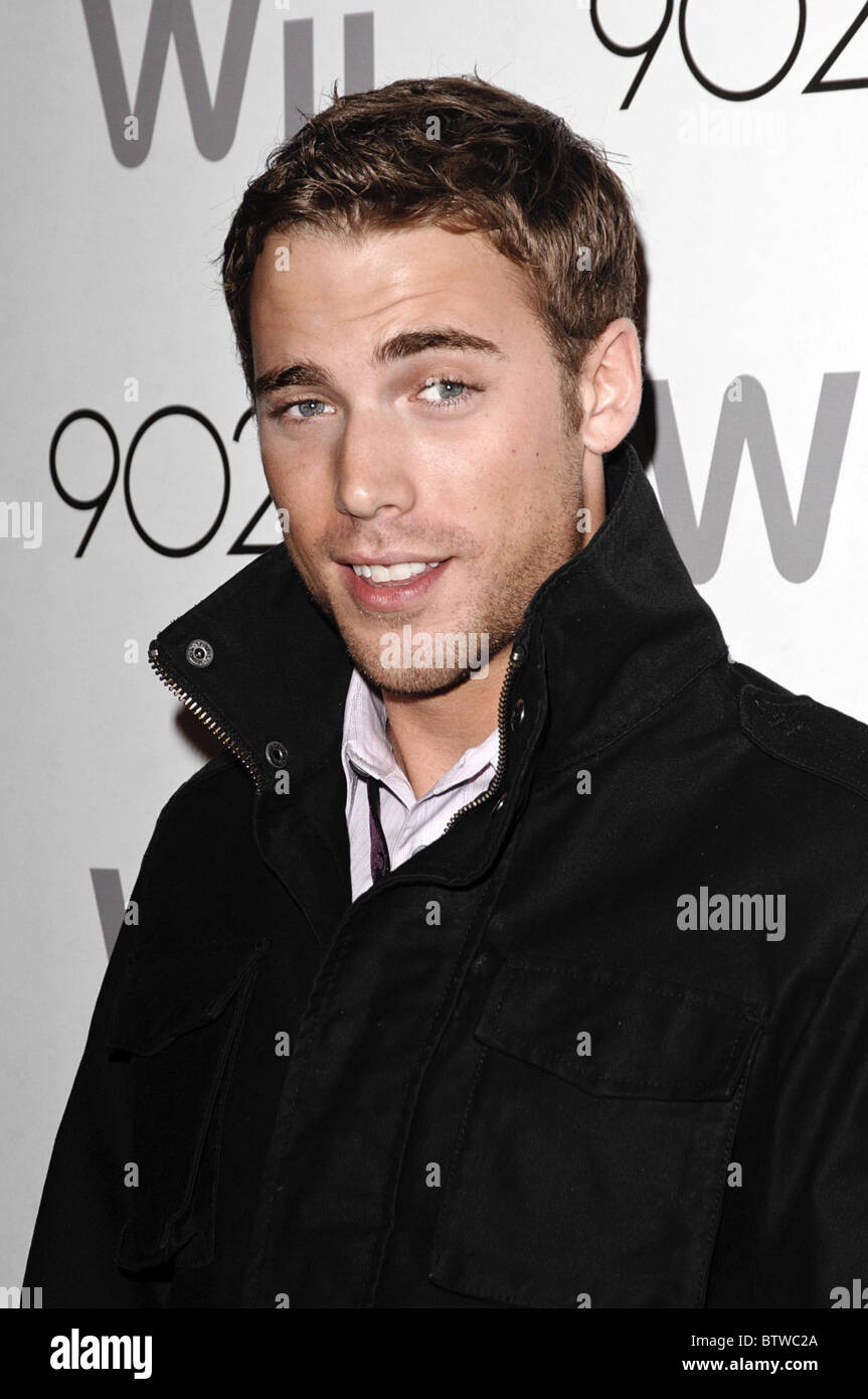 90210 Season Wrap Party Stock Photo - Alamy