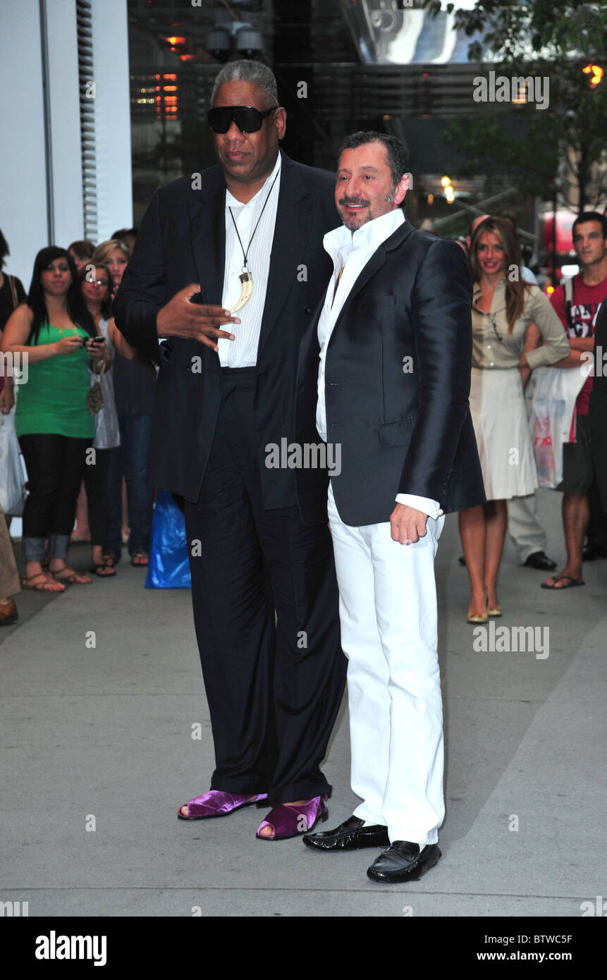 THE SEPTEMBER ISSUE Premiere Stock Photo - Alamy