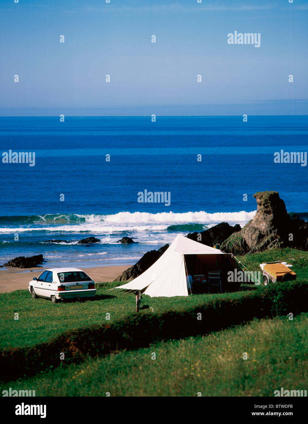 Camping, Ring Of Kerry, Co Kerry, Ireland Stock Photo - Alamy