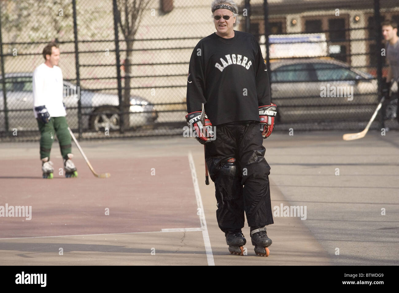Tim Robbins Plays Hockey in New York City's West Village Neighborhood ...