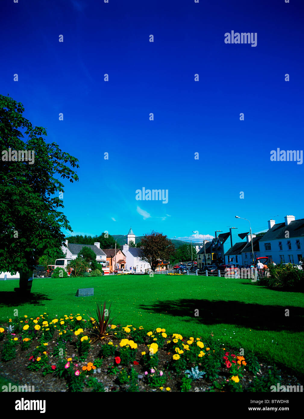 Sneem, Ring Of Kerry, Co Kerry, Ireland Stock Photo - Alamy