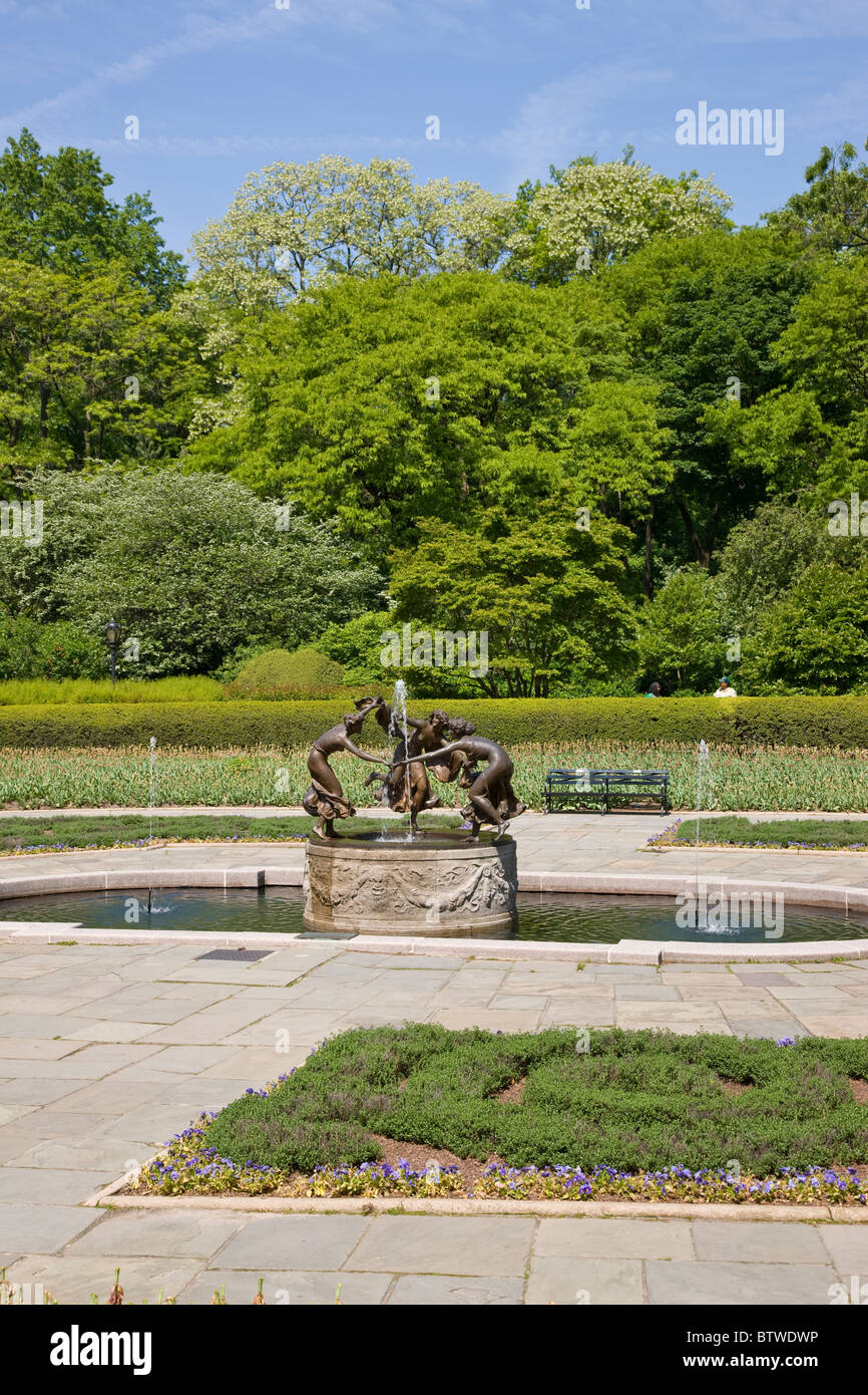 French Garden in Conservatory Garden at North Quadrant of Central Park ...