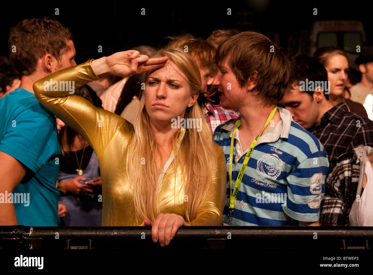 Saluting the audience hi-res stock photography and images - Alamy