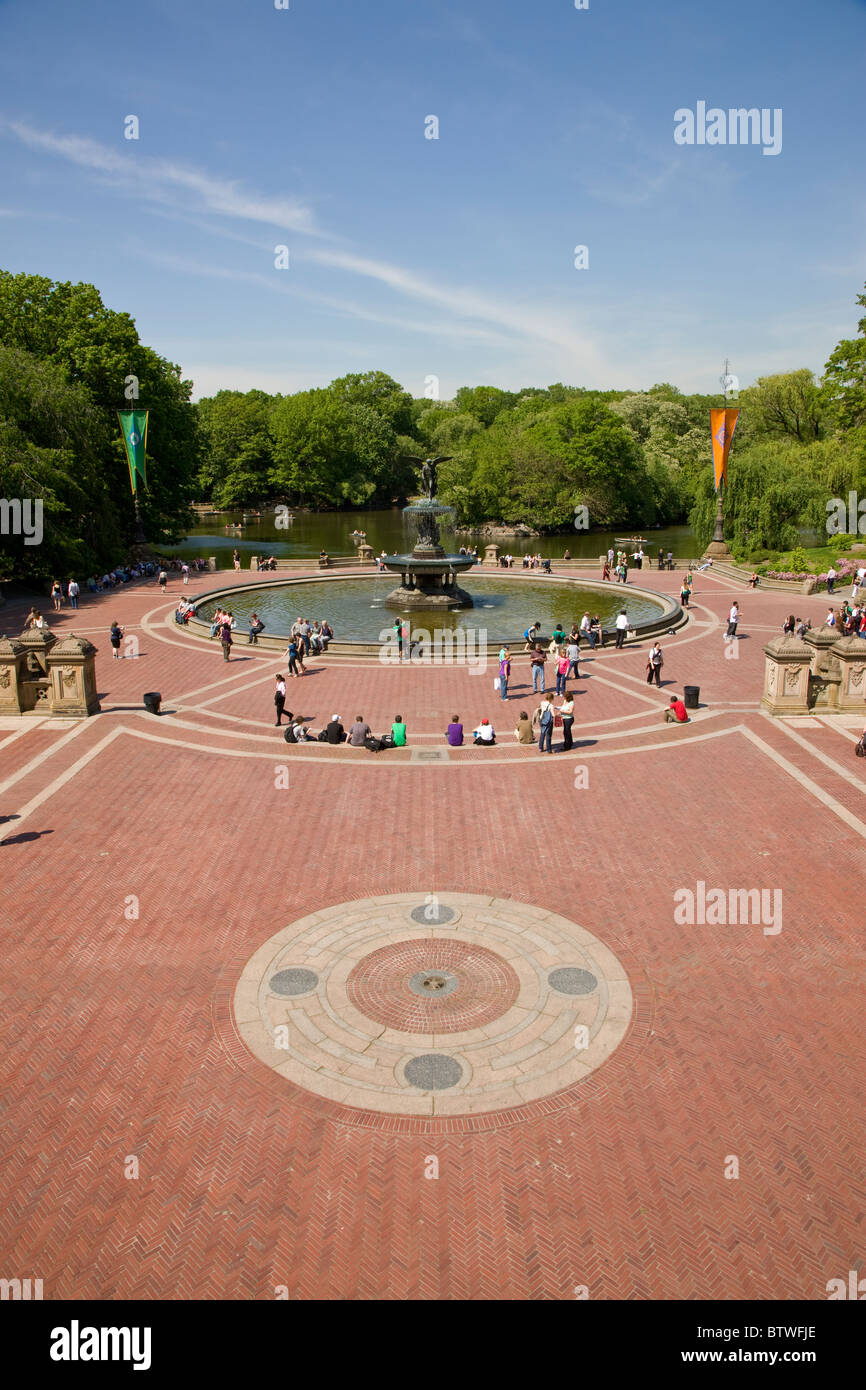 Bethesda Terrace in the Mid Park Quadrant in Central Park Stock Photo ...