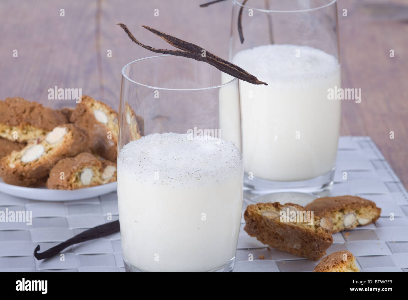Milchshake hi-res stock photography and images - Alamy