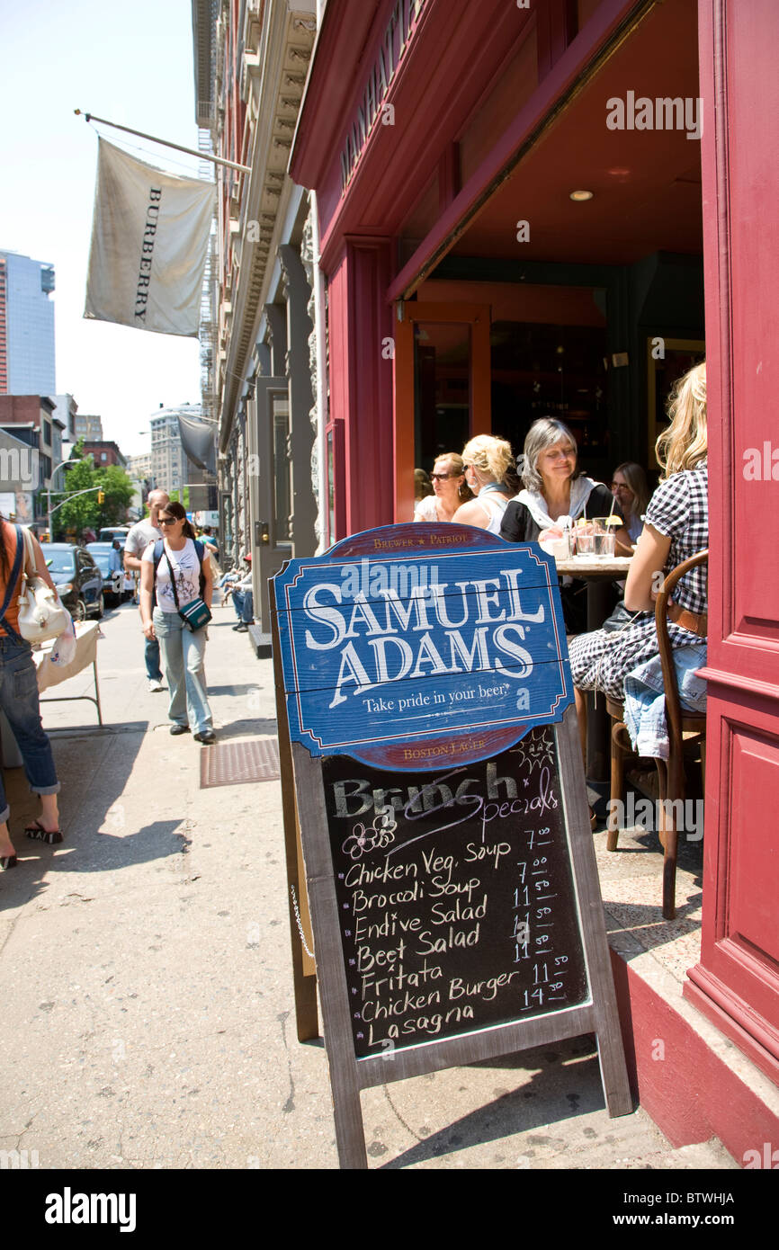 Soho boutiques new york hi-res stock photography and images - Alamy