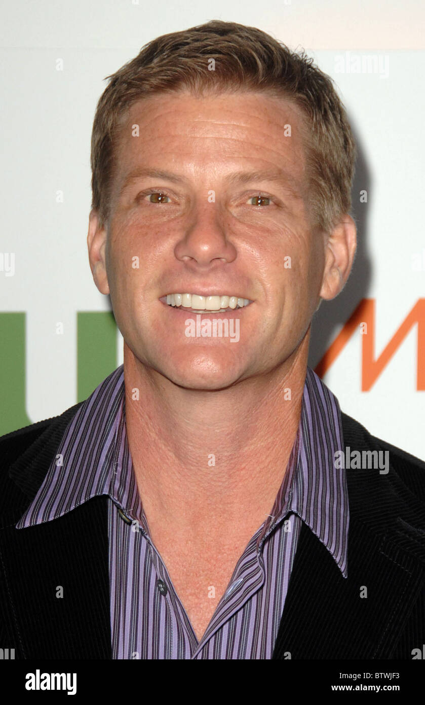 Doug savant melrose place hi-res stock photography and images - Alamy
