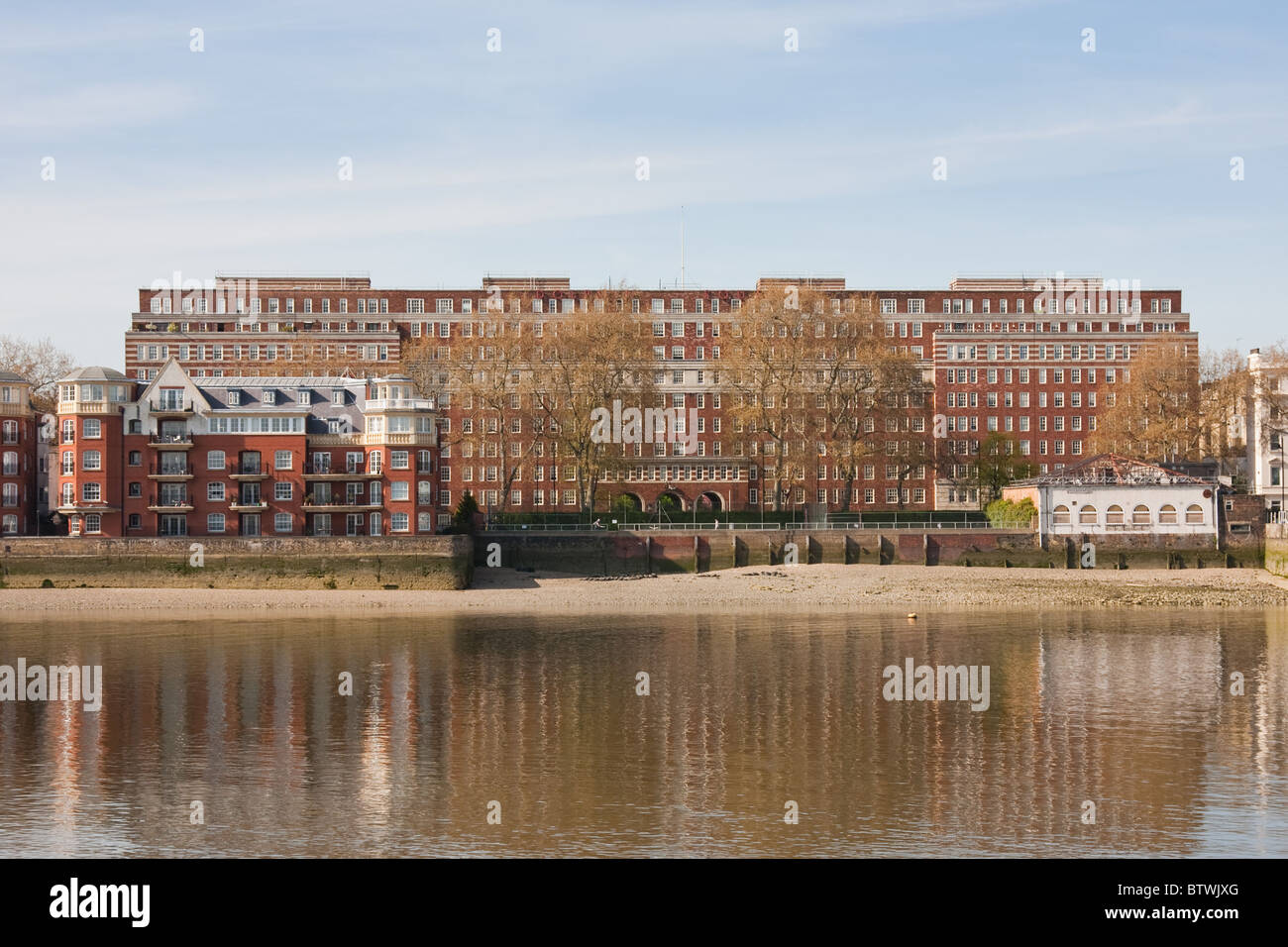 Dolphin square hi-res stock photography and images - Alamy