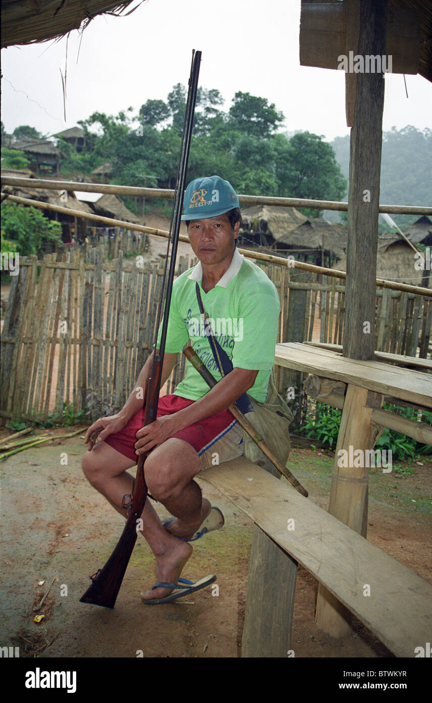 A hunter near Chiang Mai Thailand Stock Photo - Alamy