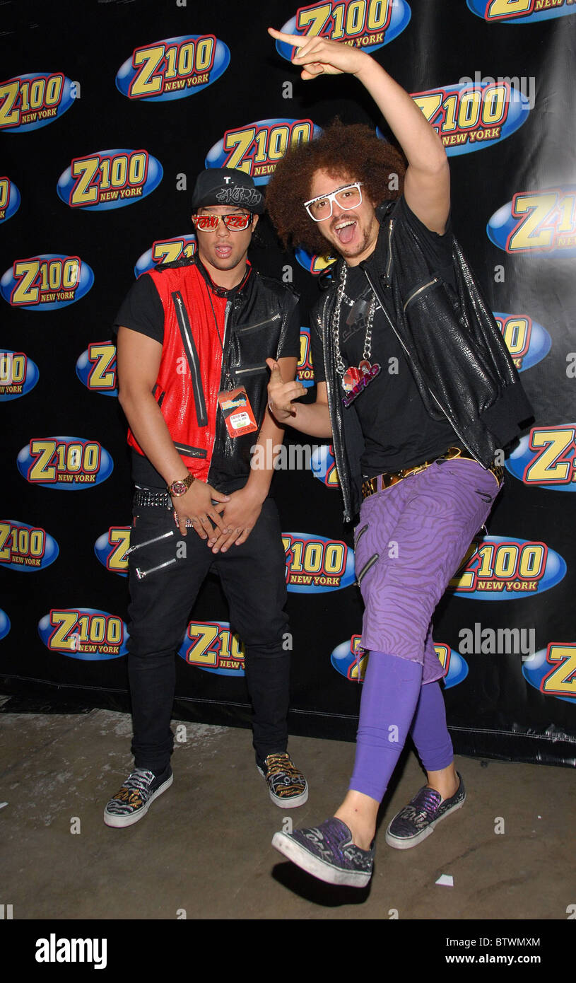 Z100's Zootopia 2009 Concert Stock Photo - Alamy