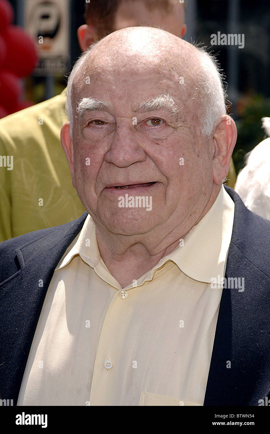 Ed asner up hi-res stock photography and images - Alamy
