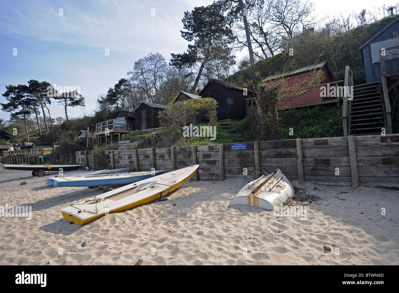 Small huts hi-res stock photography and images - Alamy