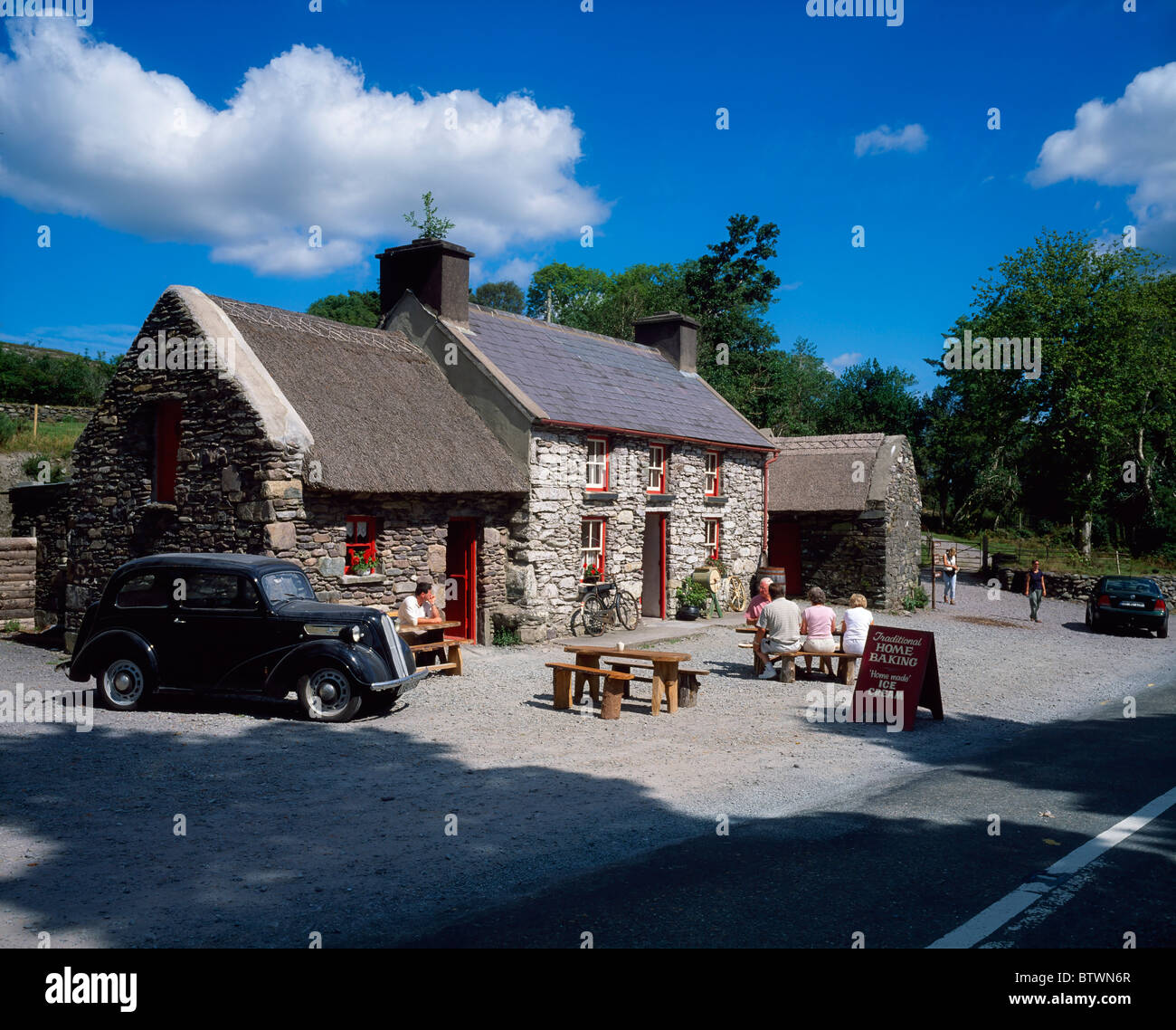 Old Farmhouse, Bonane, Glengarriff, Co Kerry, Ireland Stock Photo - Alamy