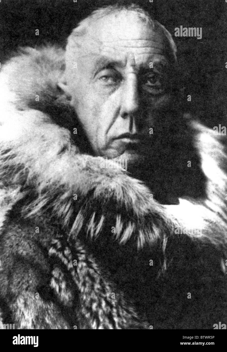 With which the norwegian polar explorer roald amundsen Black and White ...