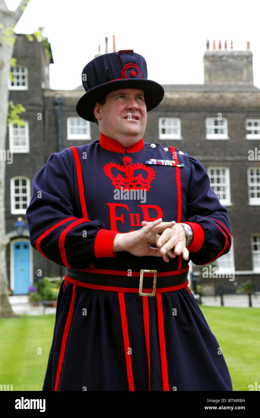 Yeoman of the guard hi-res stock photography and images - Alamy