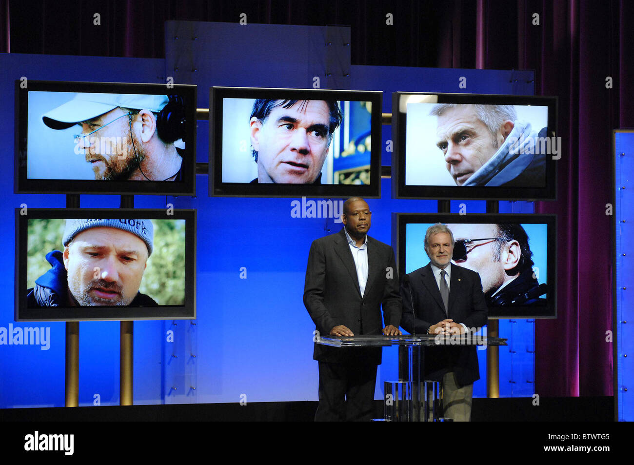 Announcing nominations hi-res stock photography and images - Alamy