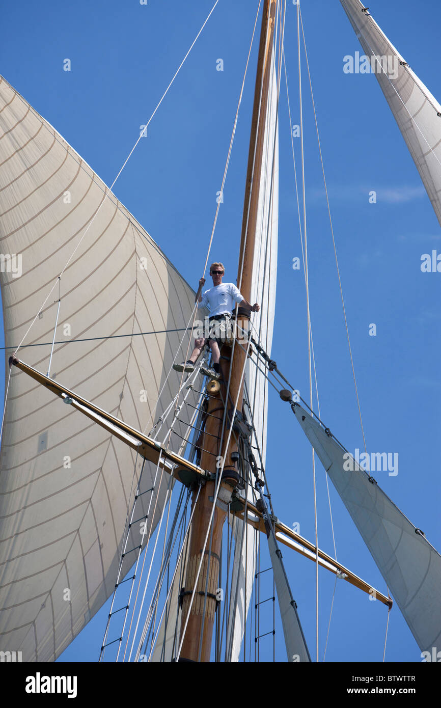 Classic yacht race view hi-res stock photography and images - Alamy