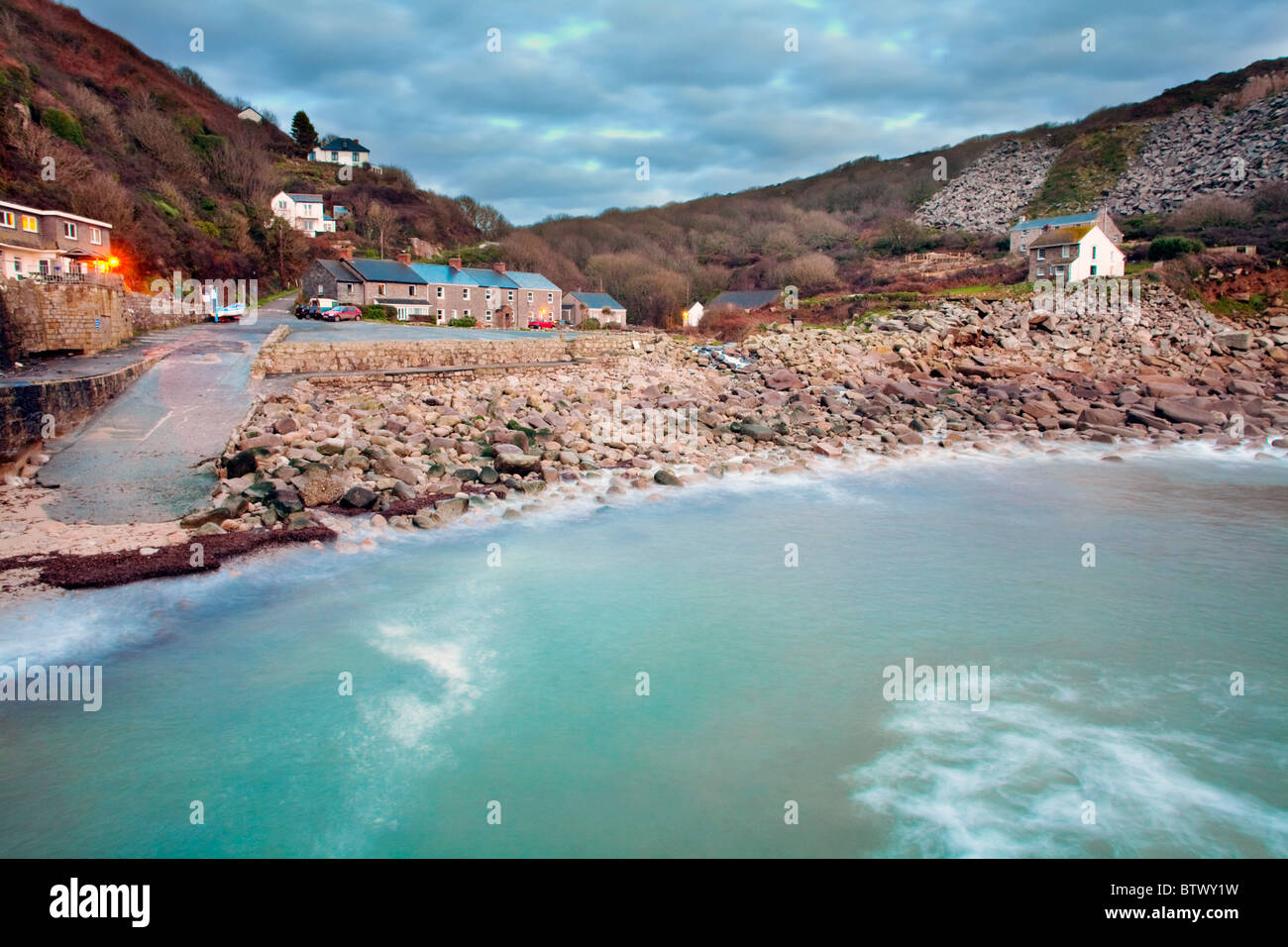 Lamorna hi-res stock photography and images - Alamy