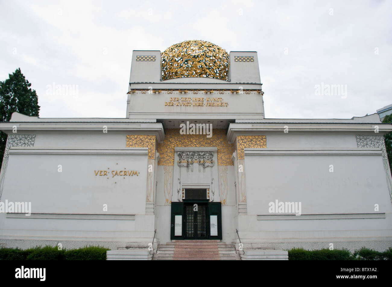 The secession museum vienna hi-res stock photography and images - Alamy