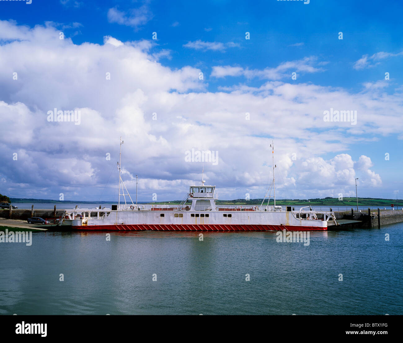 Shannon Estuary, Tarbert, Co Kerry; Shannon Ferry Stock Photo - Alamy