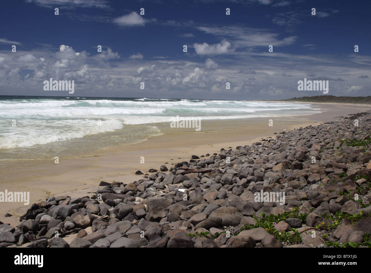 Lonely beach in Australia Stock Photo - Alamy