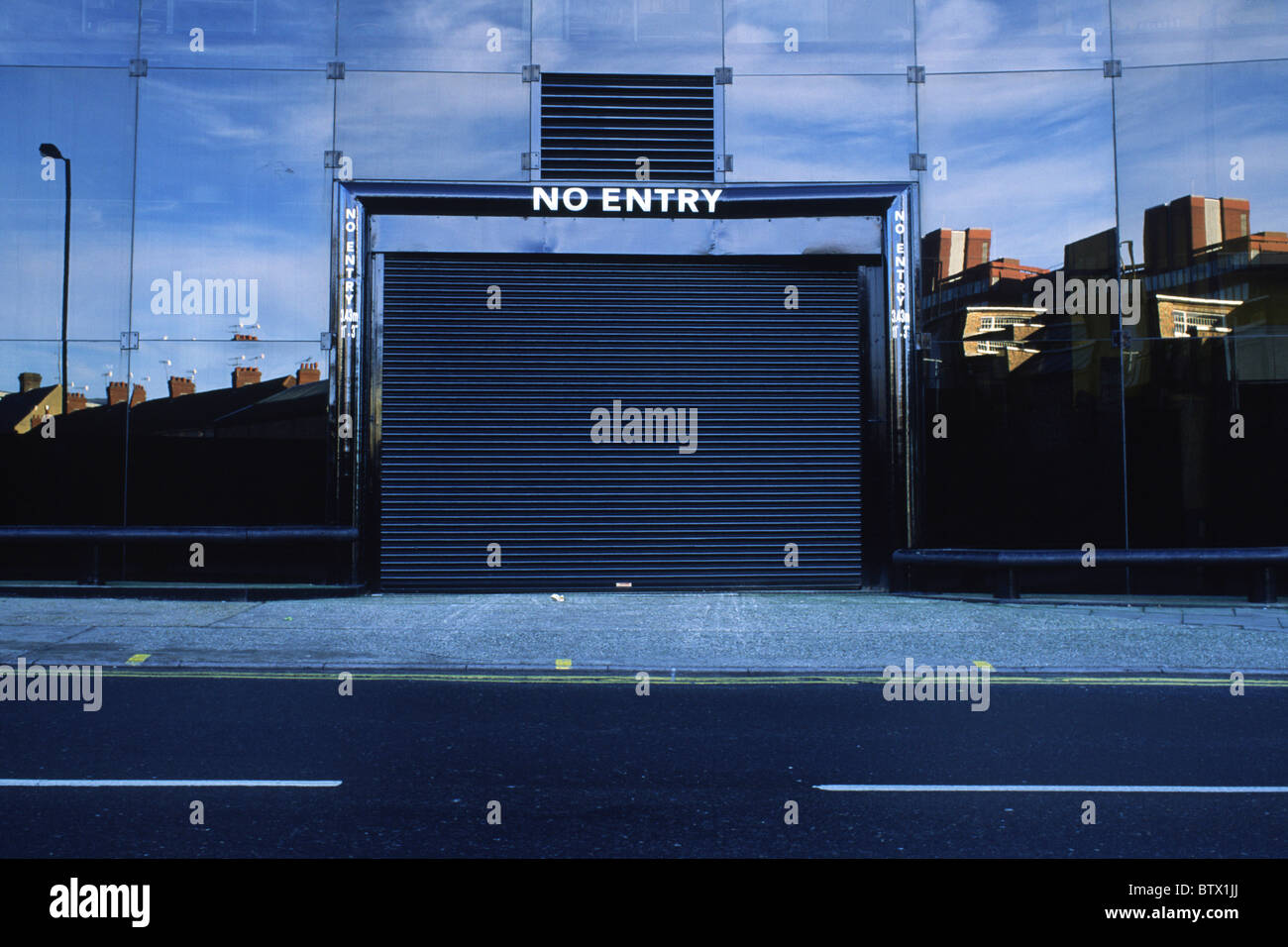 No Entry painted above a entrance way in a building Stock Photo - Alamy