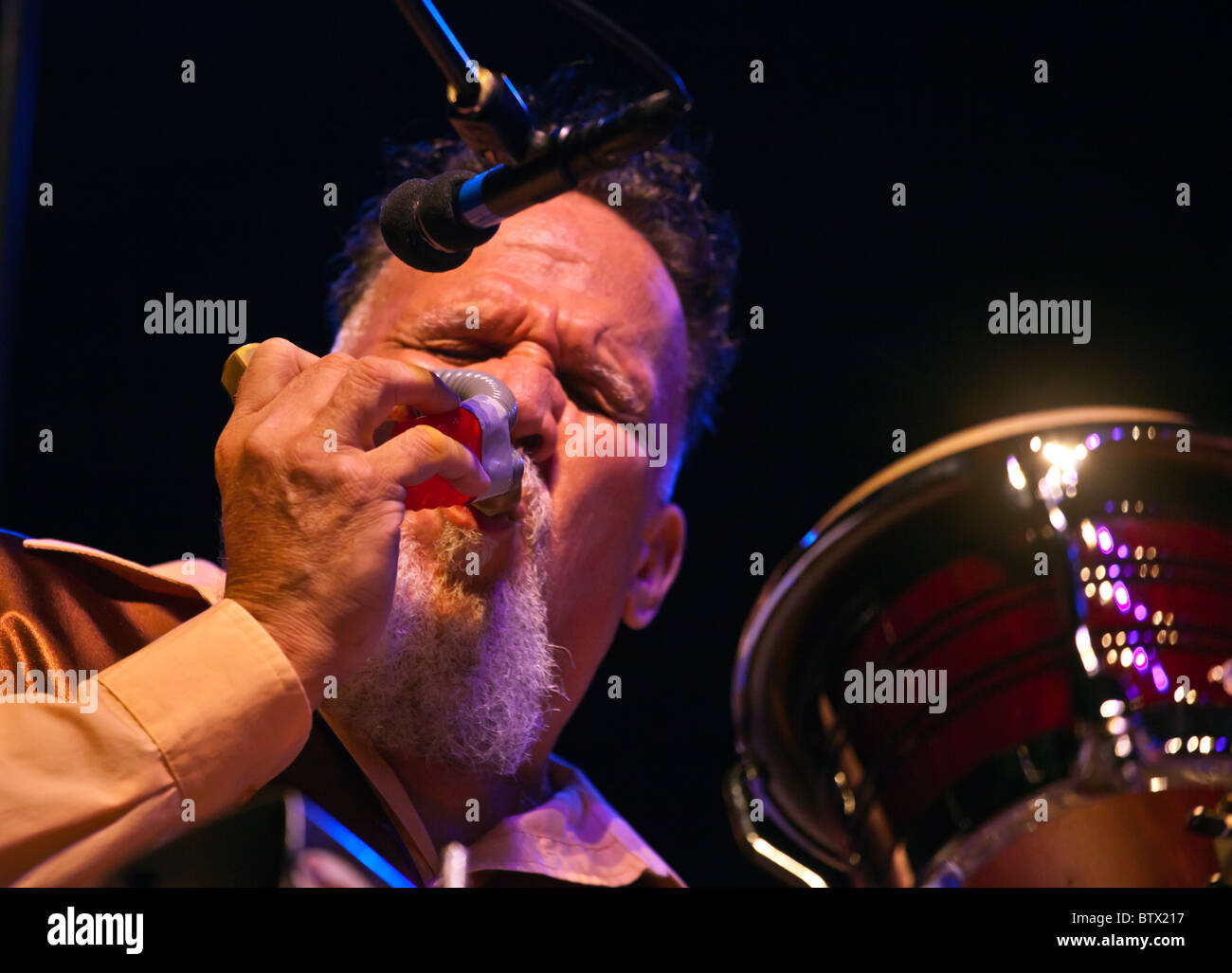 MANOLO BADRENA plays precussion for JAHMAD JAMAL on the Jimmy Lyons ...