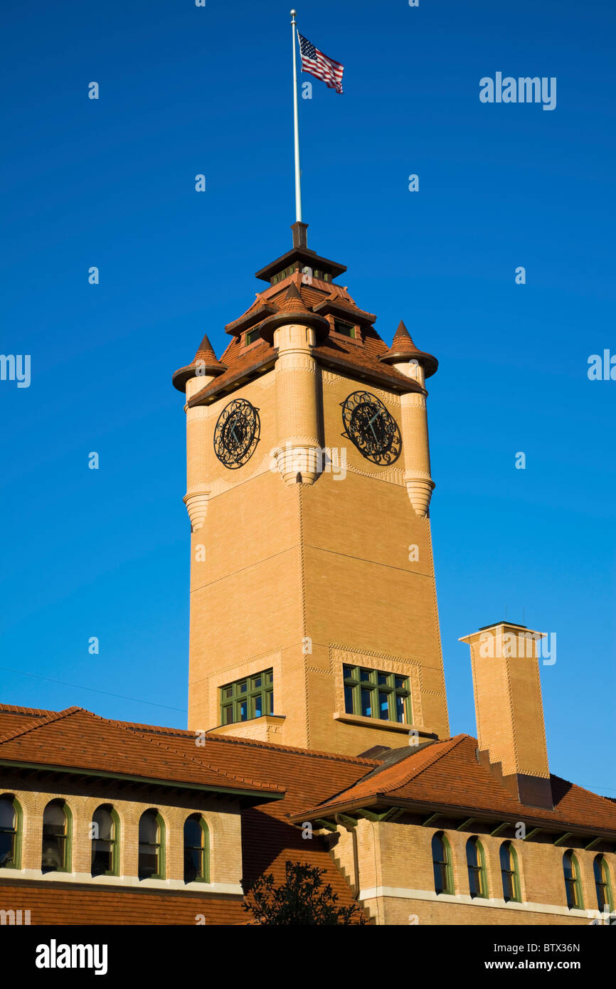 Clock tower building in downtown of Springfield Stock Photo - Alamy