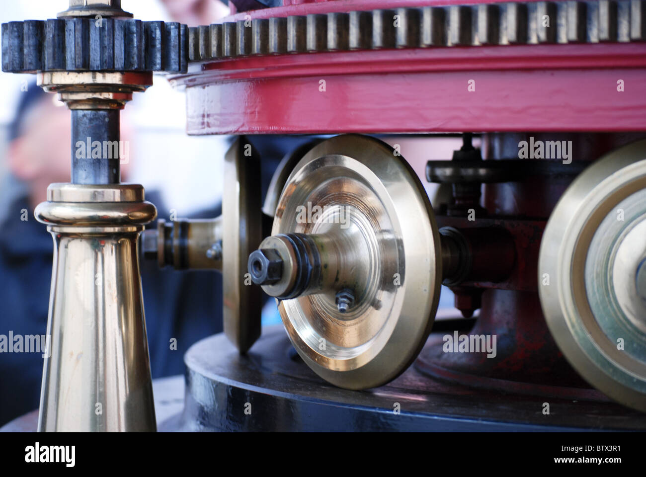 Gears and other lighthouse machinery Stock Photo - Alamy